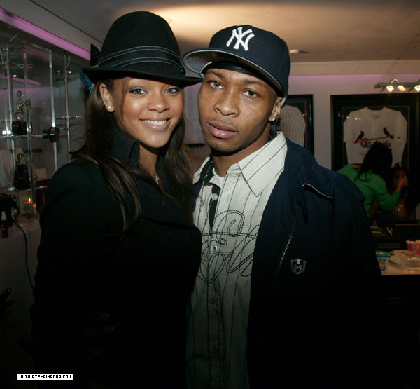 Rihanna's Fashion Diary 2005