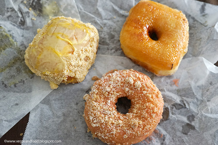 Astro Doughnuts & Fried Chicken - Downtown L.A. - Vegas and Food