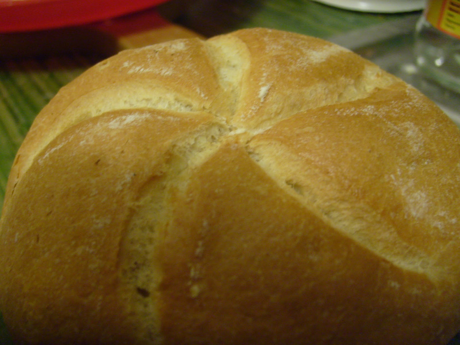 guilty pleasures: Yesterday's buns - today's savory supper