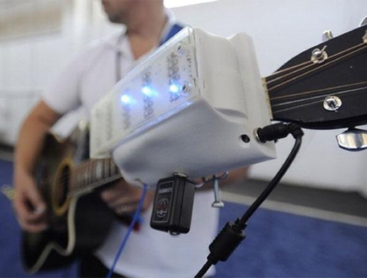INTRODUCING: the "Robo-Tar" [Robot Guitar Device] | Creative Guitar Studio