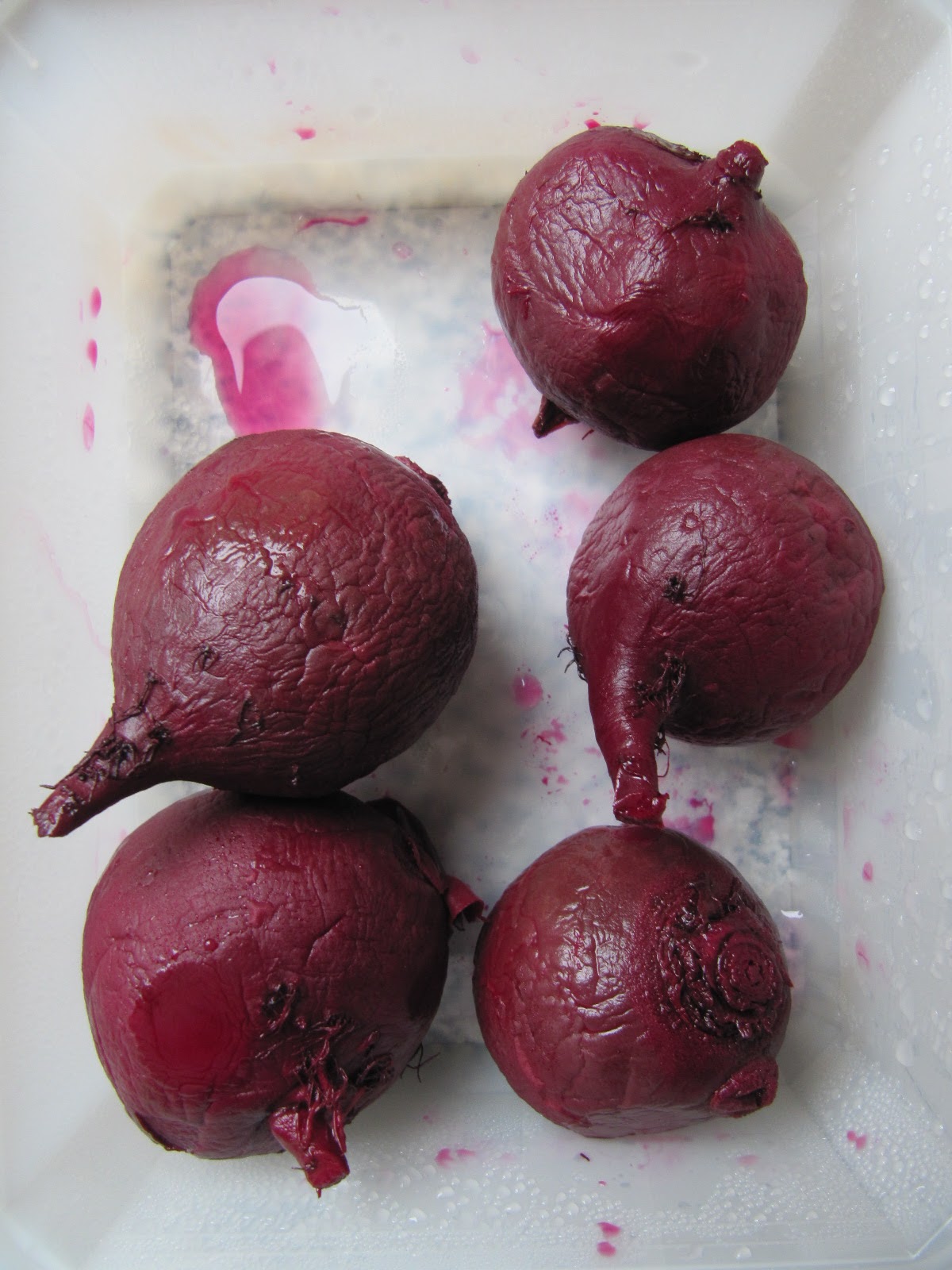 La cuisine d'ici et d'ISCA: Salade de betteraves au sésame & à l'orange