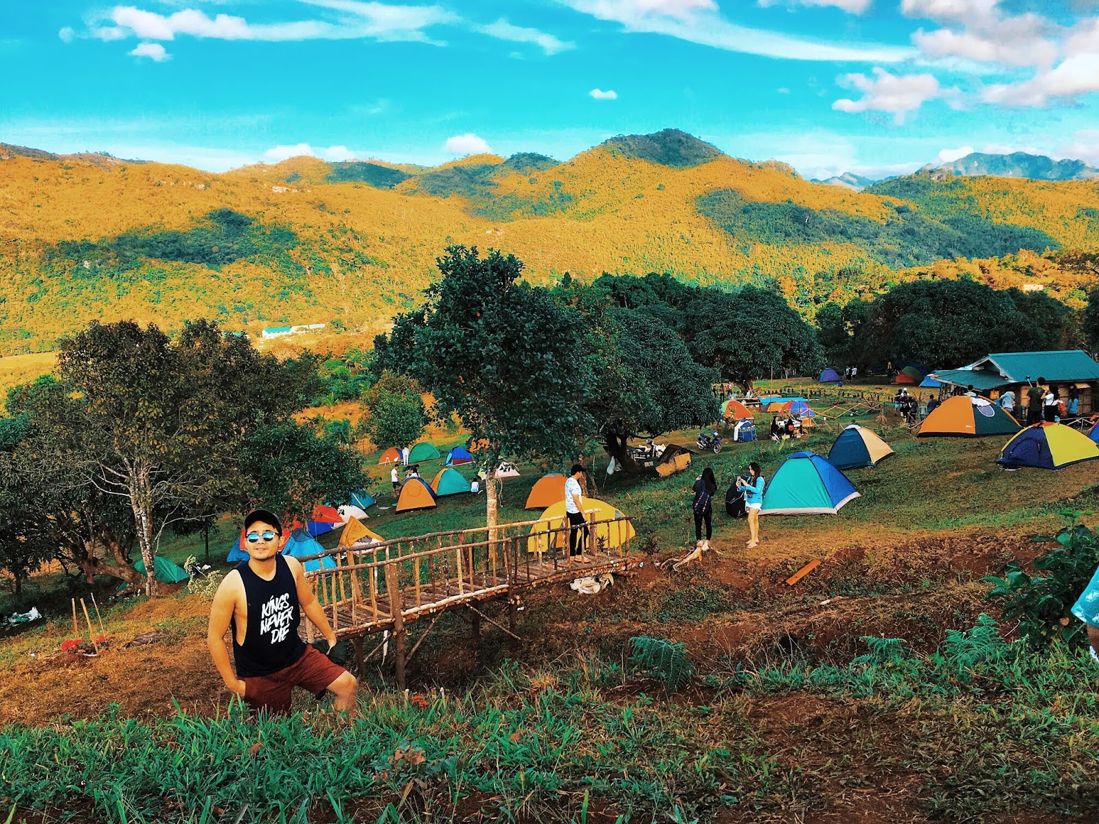 Make LOVE not WAR at Lambingan Hill Tanay, Rizal Philippines - WandeReview