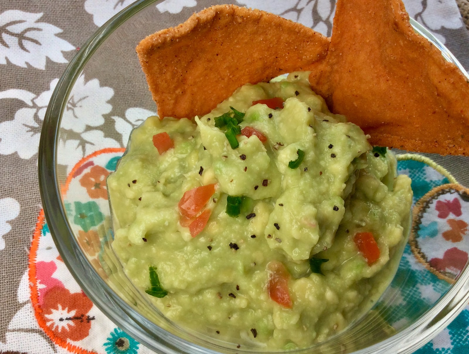 Food Fitness by Paige: Simple Guac