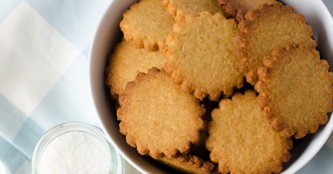 biscuits sablés à la noix de coco - Cerise et Praline