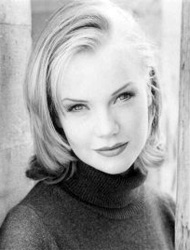 Afotostresdetres: Laura Harris