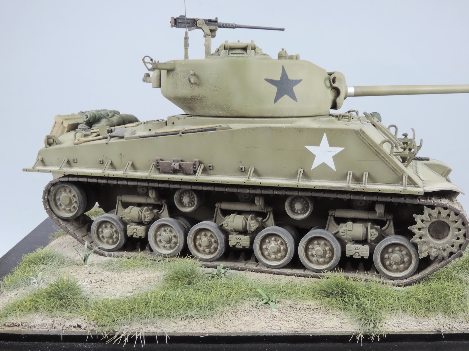 Pete's Model World : Tamiya Sherman M4A3E8 Complete