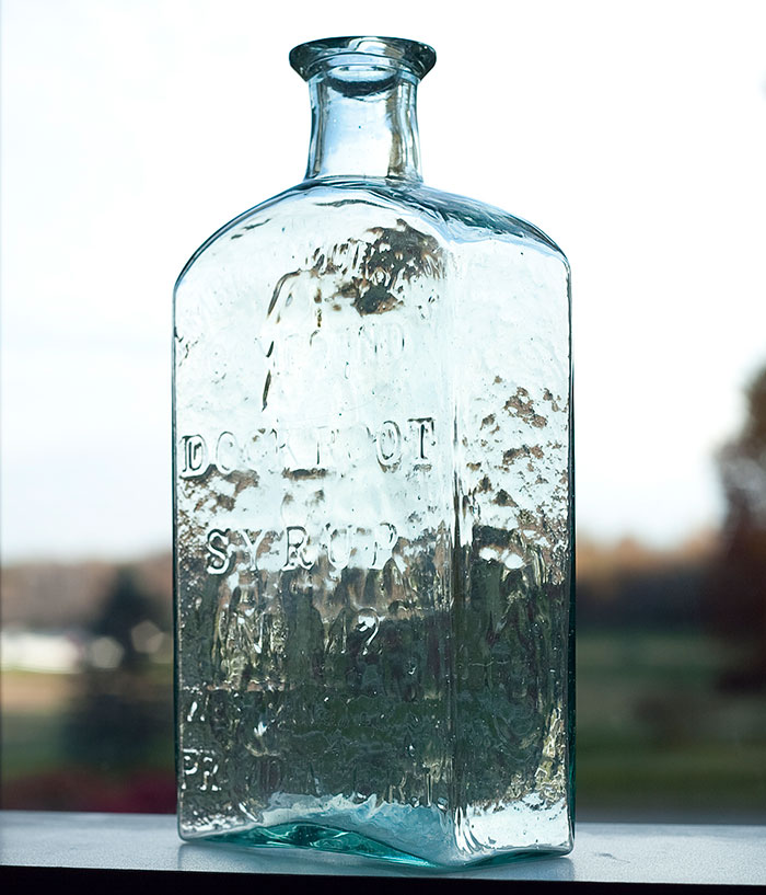 The Miscellaneous RI Bottle Blog: Pontiled Medicine Bottles of Rhode Island
