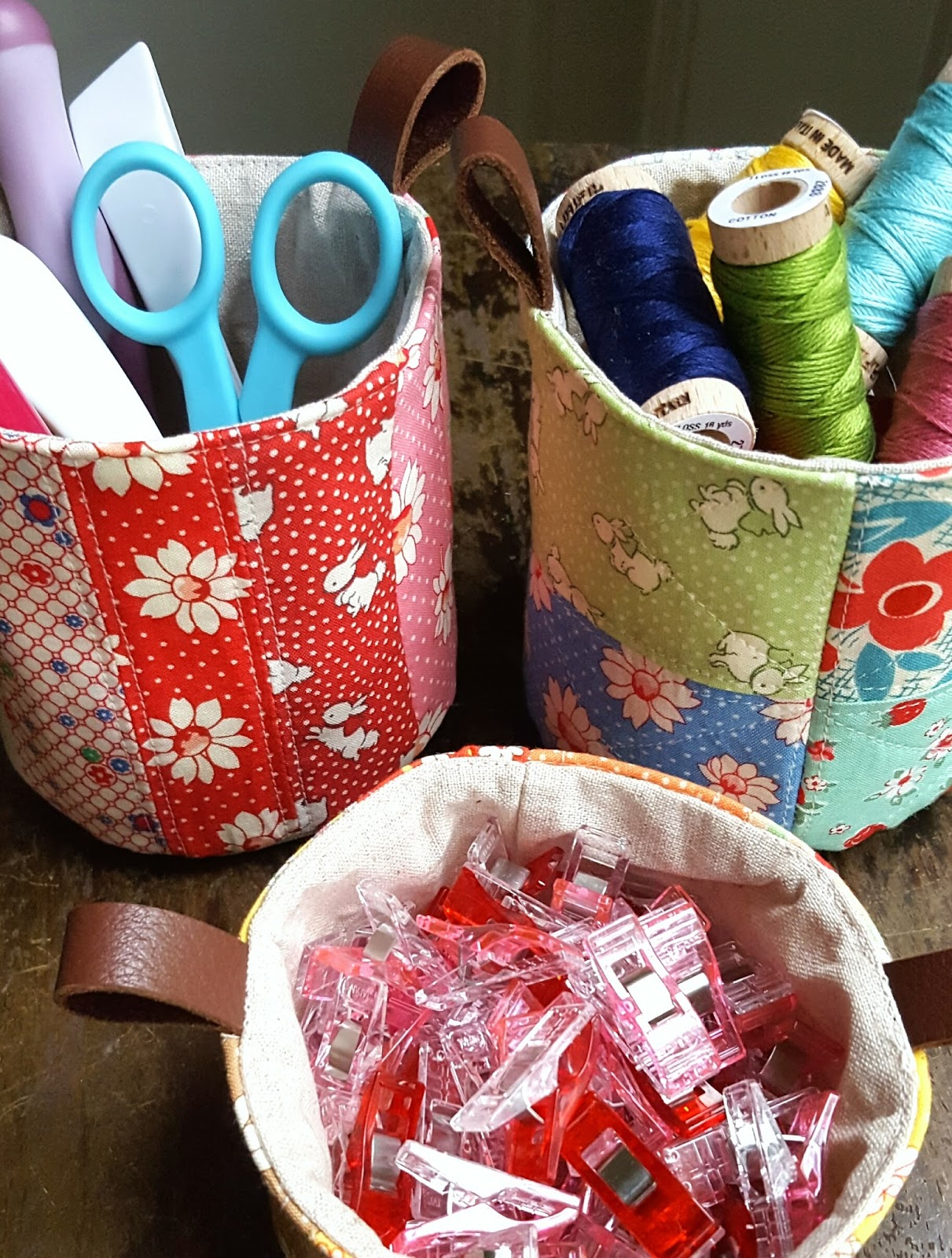 Fabric Mutt: Mini Patchwork Buckets (& Giveaway!)