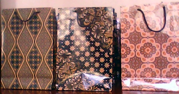 Tas Batik Ima's Home: Tas Kertas Motif Batik