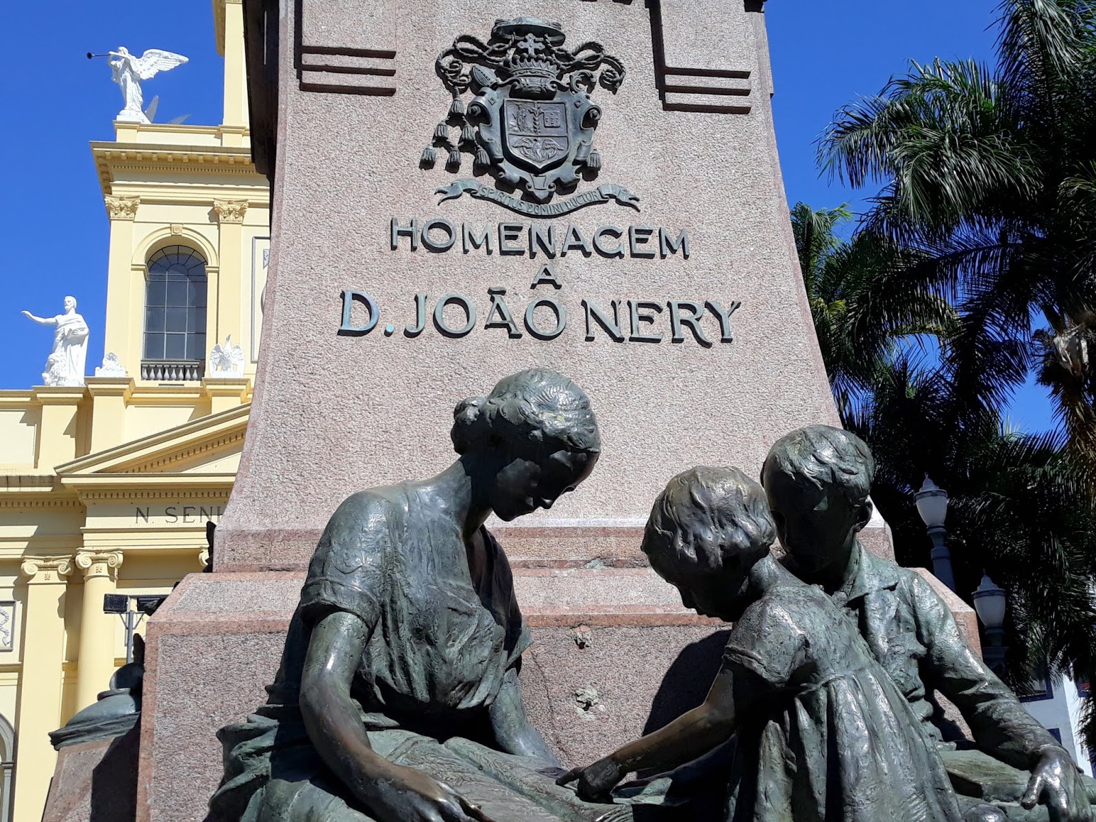 Recantos e Encantos: Campinas - Monumento a Dom João Nery