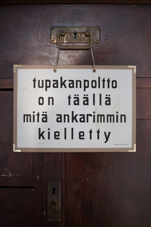 Diagnoosi:sisustusmania: Pieni kylttikauppa