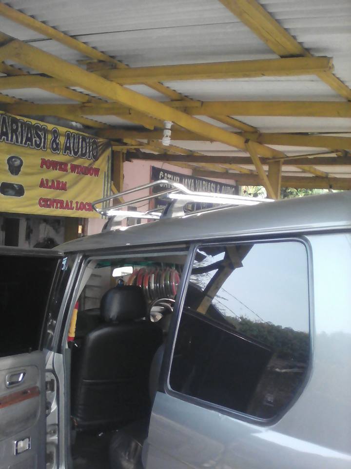 RACK ATAS MOBIL | VARIASI MOBIL