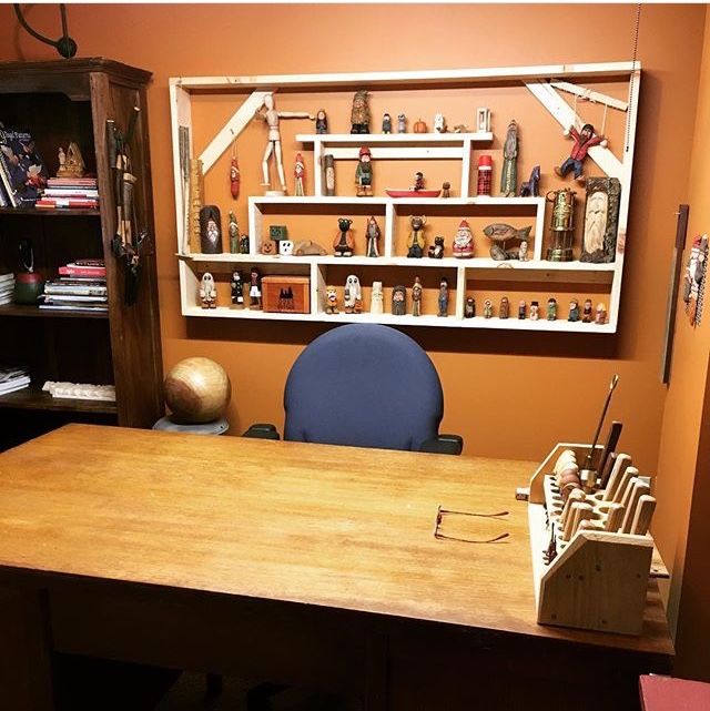 Daily Wood Carving: Carver of the Month: Doug Linker (A.K.A. @dougoutside)