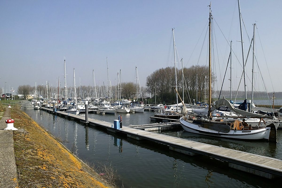 Dorpen en Steden van Nederland: Numansdorp (Zuid-Holland)