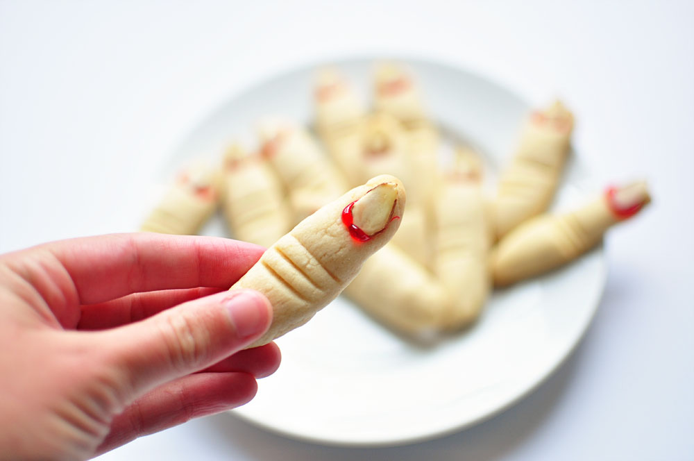 Little Sloth: Finger Cookies // Halloween