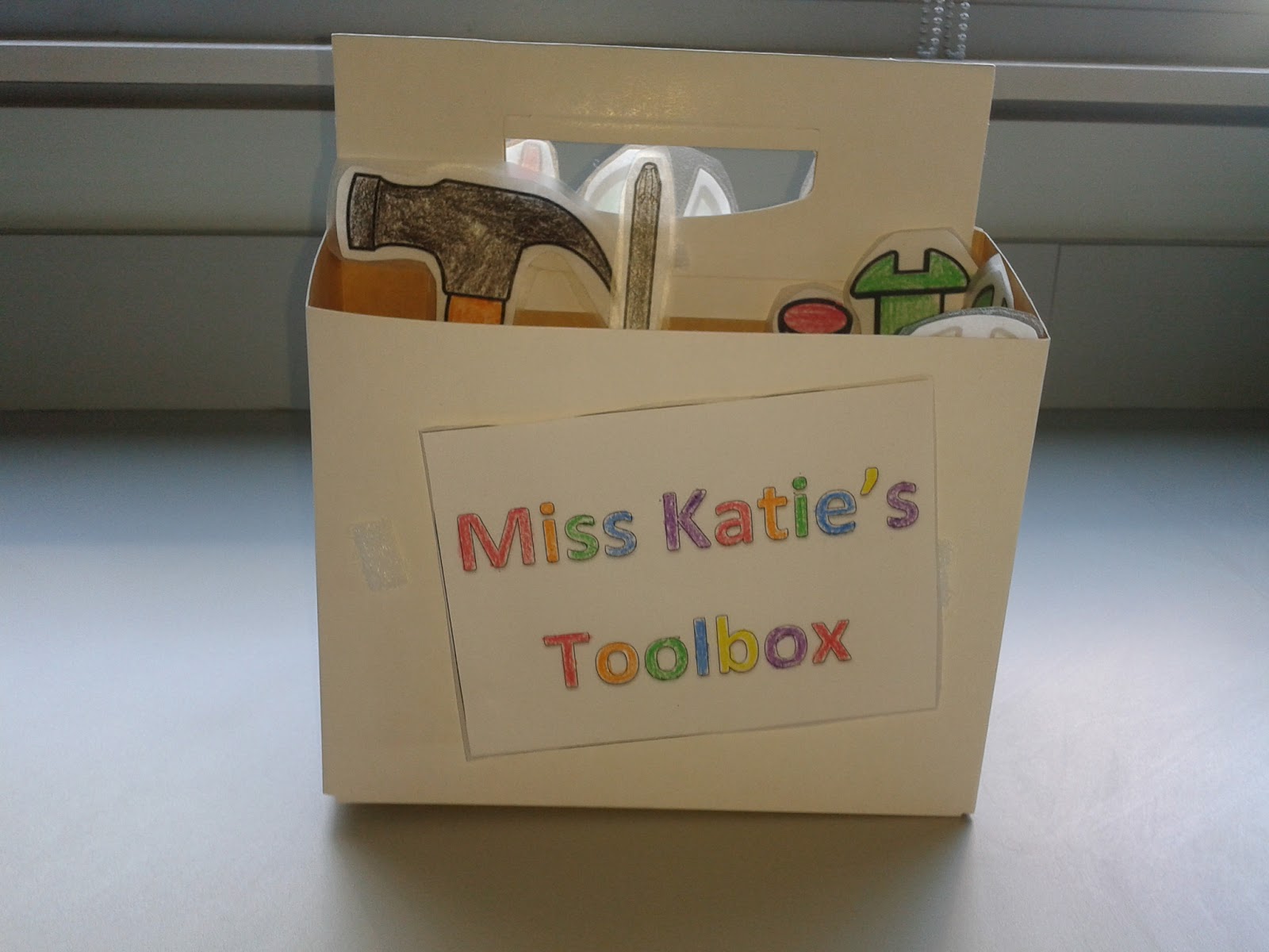 Story Time Secrets: Flannel Friday: Here's My Toolbox