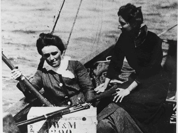 Nouvelles de la Grande Guerre: 26 juillet 1914 - Howth gun-running