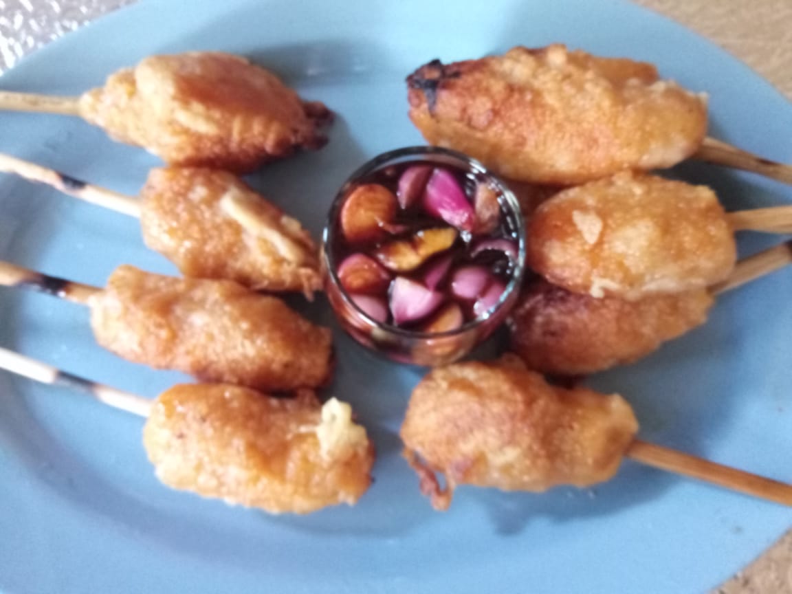 Sempolan Ayam di cocol Sambal Kecap - Mpo Ratne