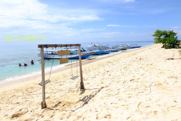 Pulau Tabuhan, Banyuwangi - Pulau Kecil di Tengah Laut Selat Bali