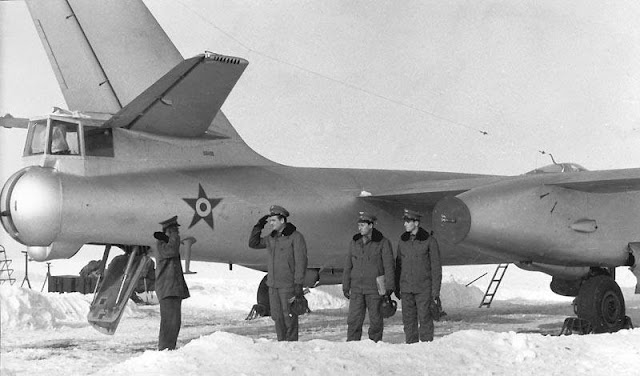 Szextant Blog "https://szextant.blogspot.com": 57.) Collection of IL-28 ...
