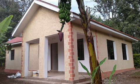 .: PICHA: KABLA na BAADA ya urembo wa kona za nje za nyumba