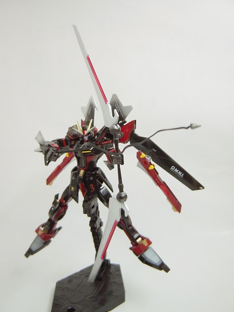 HG 1/144 Strike Noir - Custom Build