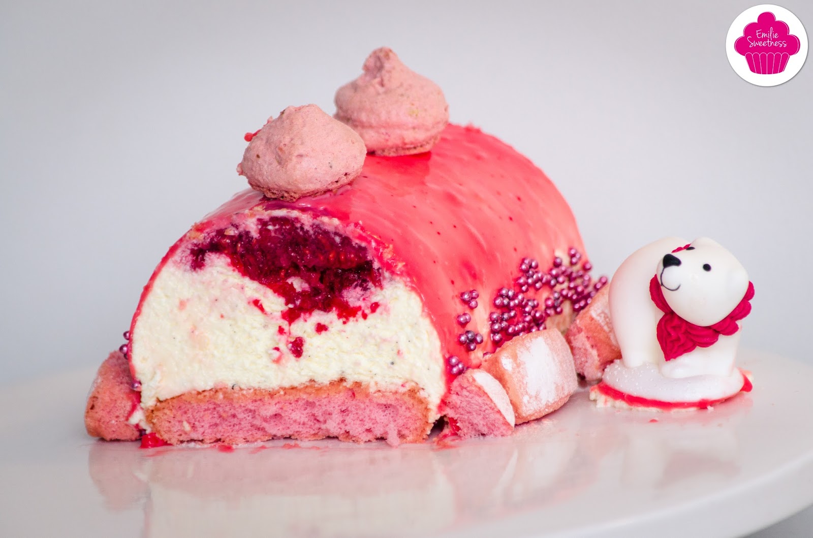 Emilie Sweetness: Bûche vanille framboises et biscuits roses - bûche de ...