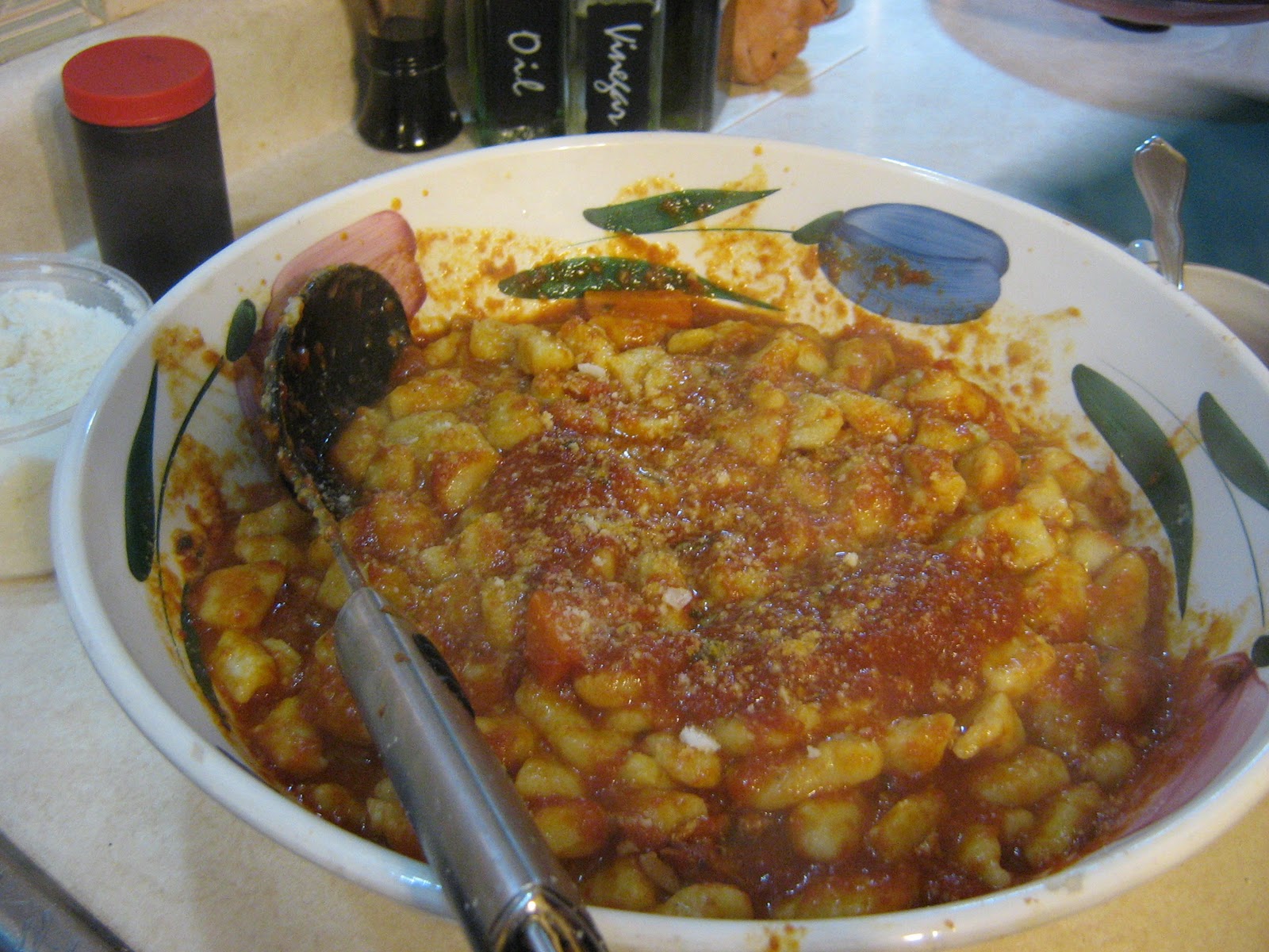 A Weekend, in Food: Pasta procrastination: Masters-level gnocchi lessons