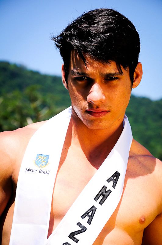 Amy Willerton: Mister Brazil 2013 Official Photoshoot