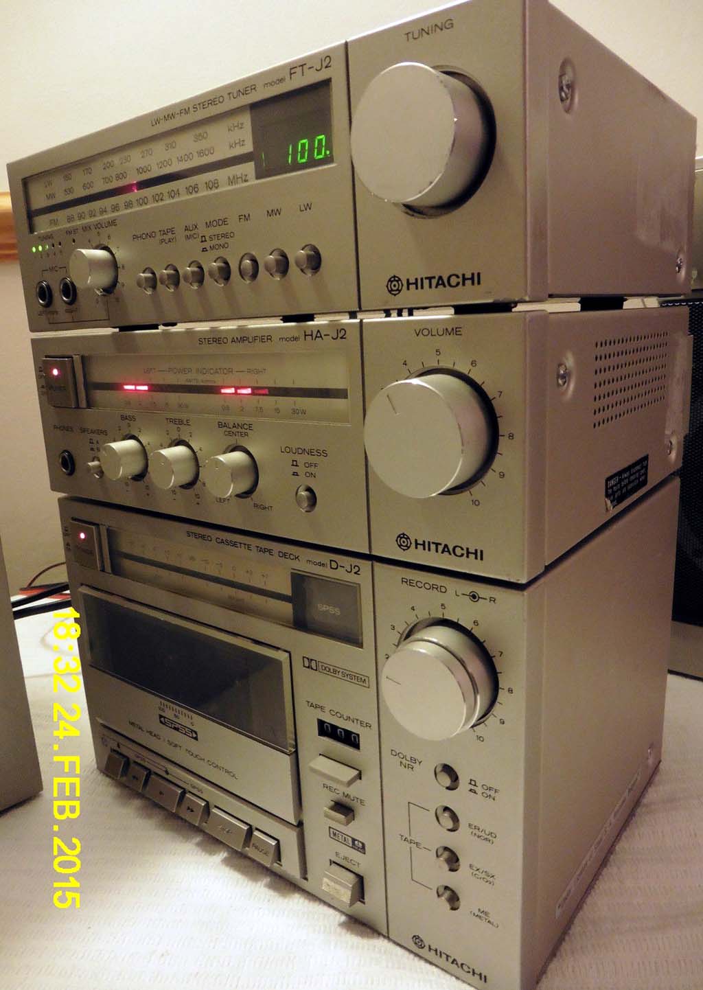 Hitachi HA-J2 + FT-J2 - Hi-Fi комплекс mini формата в Московском ...