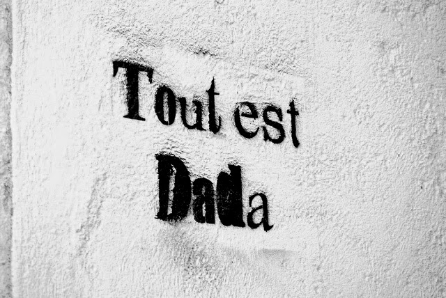 À la claire folie: Alfreda ..surnommée Lady Dada...