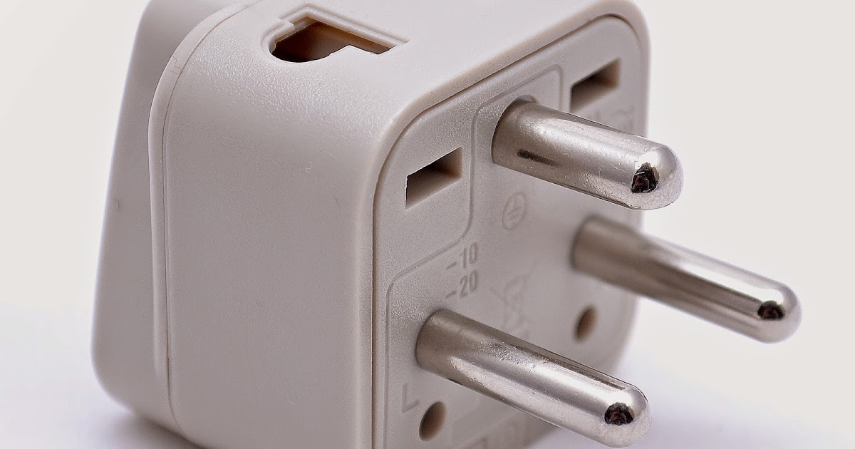 A Foreign Plug Adapter: One of the Essential Items to Bring on Your Travels