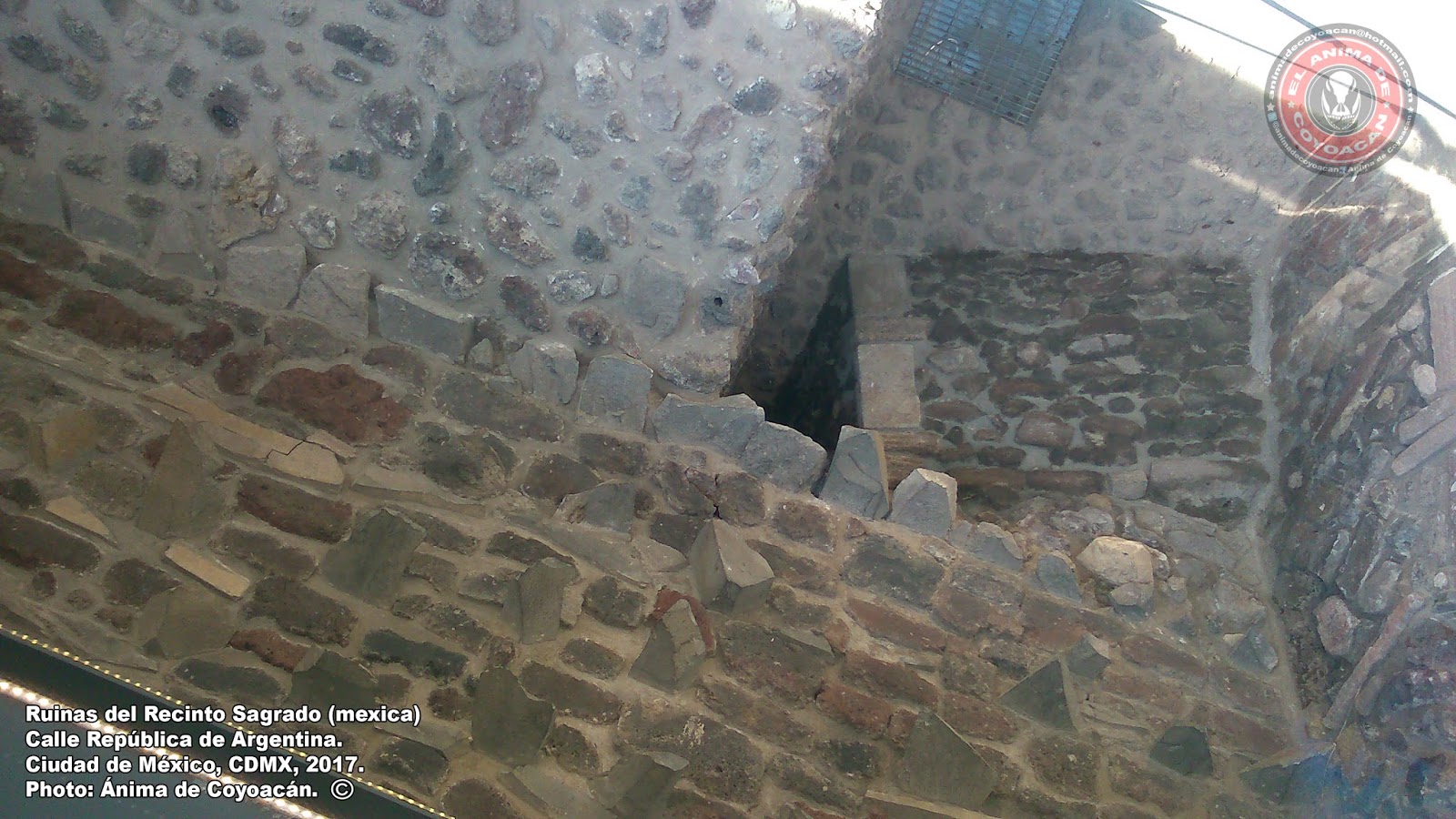 El Blog del Anima de Coyoacan: 5.- Ventana Arqueológica: Recinto ...