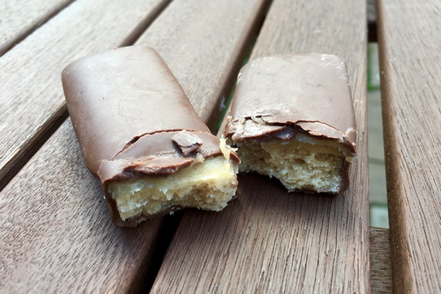 VEGANOO Vegan Reviews: Review: Go Max Go - 2Fer Bar