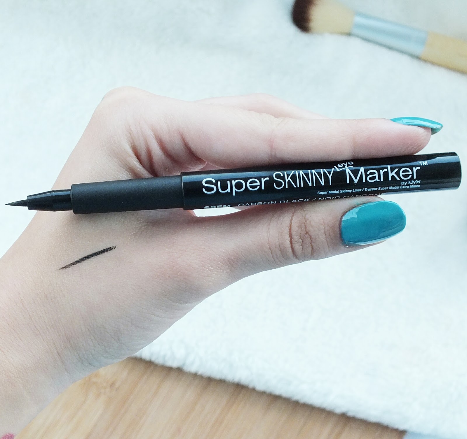 NYX Super Skinny Eye Marker - Duygu'yla Kalın