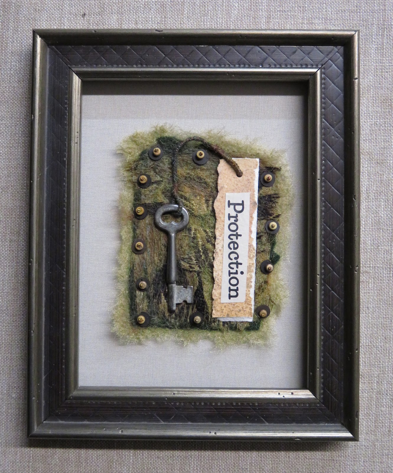 Art In Stitches: Tagged and framed KEYS!