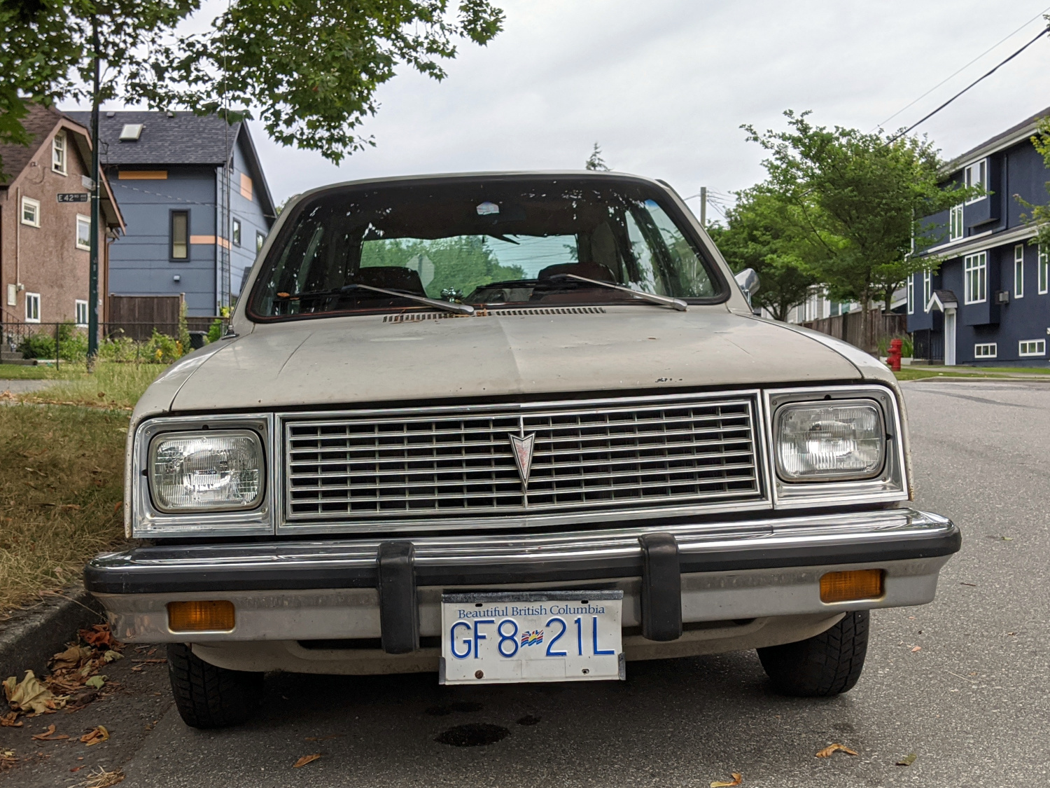Old Parked Cars Vancouver: 1980 Pontiac Acadian 4dr