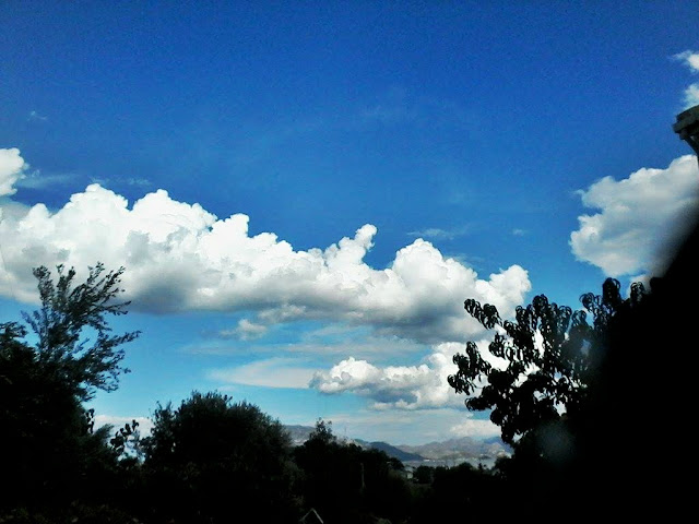 Cheerfulmoon: eylül dolunayı ve bulutlu gün...