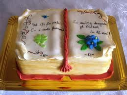 Modele Tort: TORT CARTE