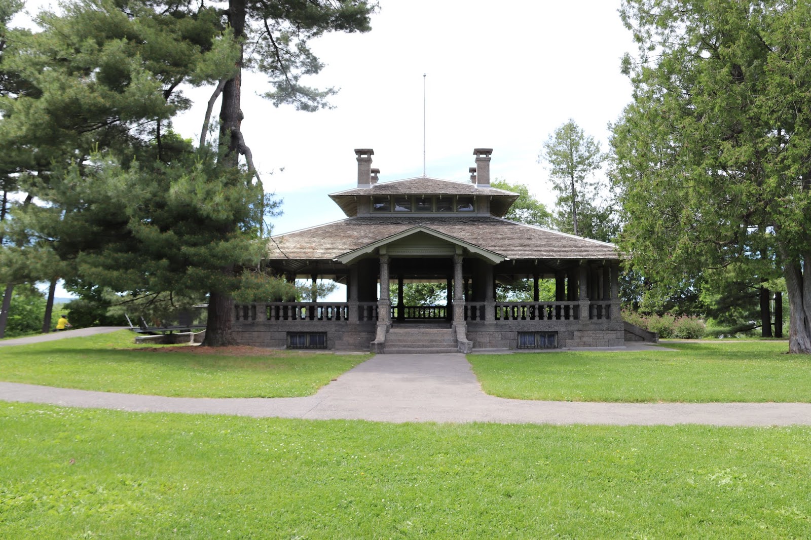 Memorials in Ottawa: Rockcliffe Pavilion