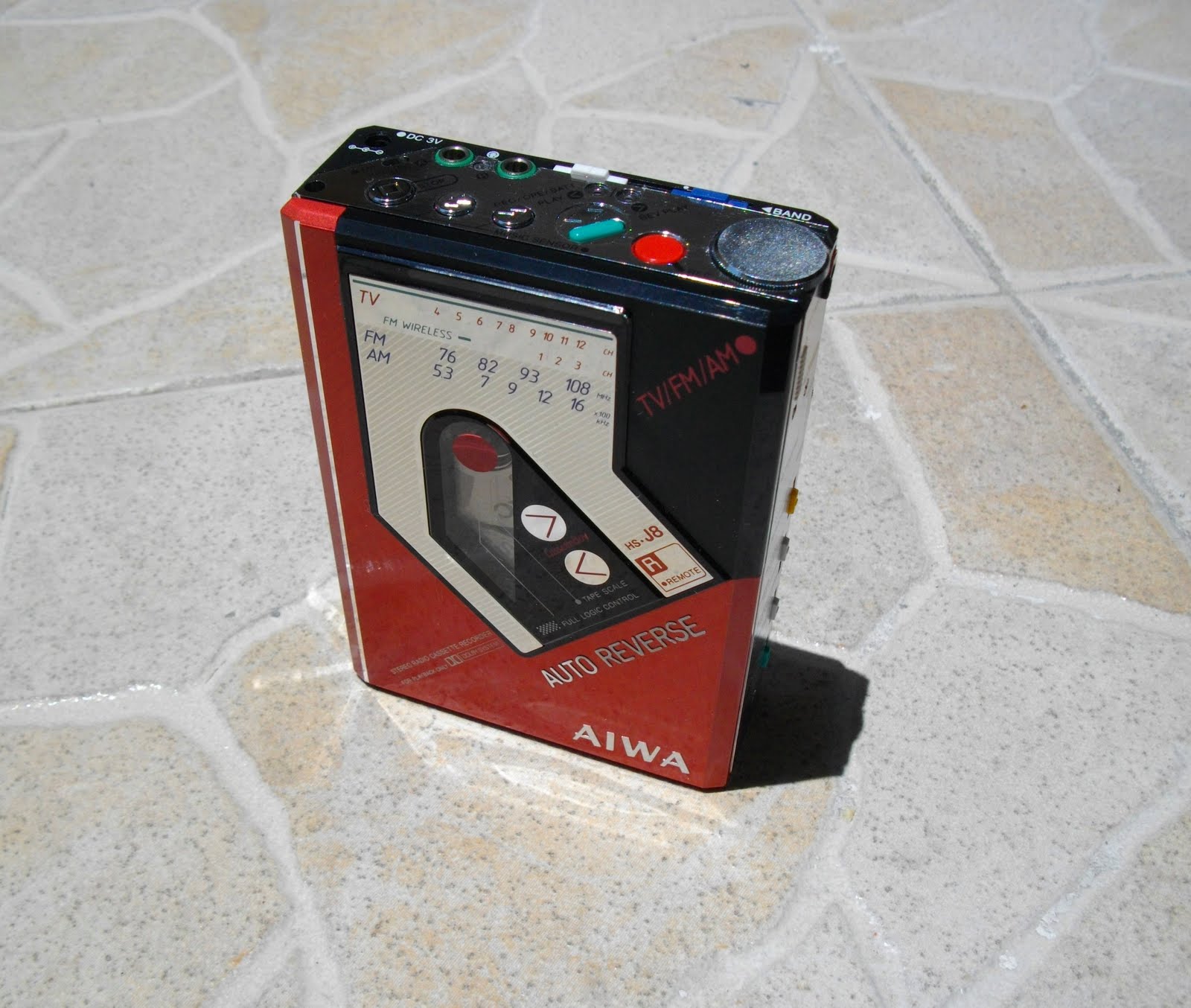 The Personal Hi-Fi Blog: AIWA HS-J8 / J08 / J500