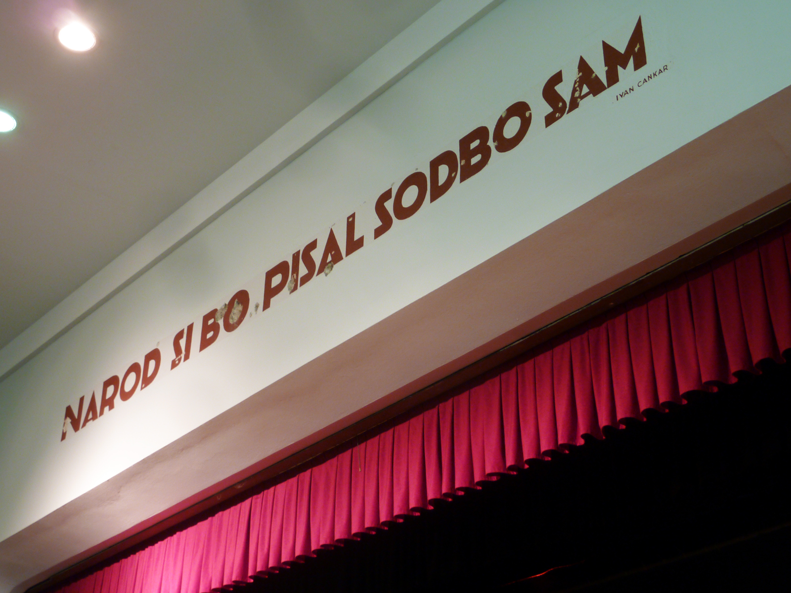 A R H I - T E K - T U R A