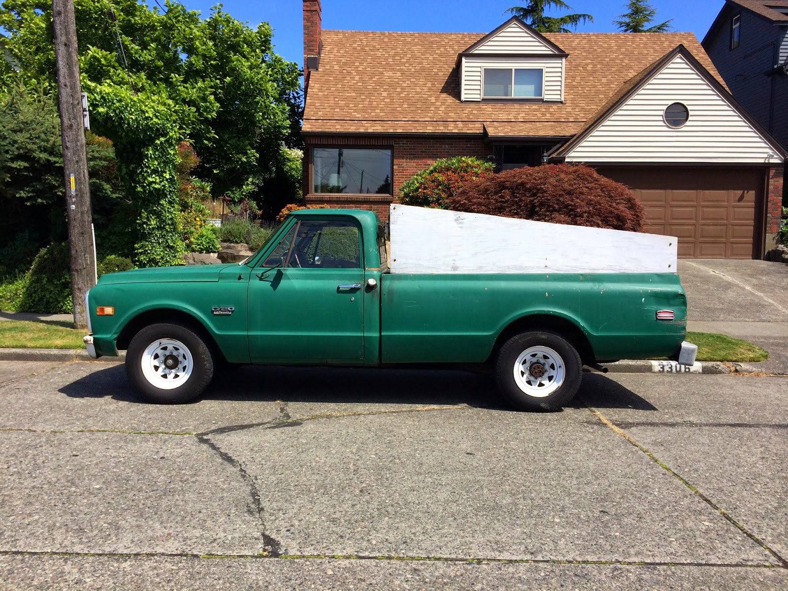 Seattle's Classics: 1970 Chevrolet C20 Pickup