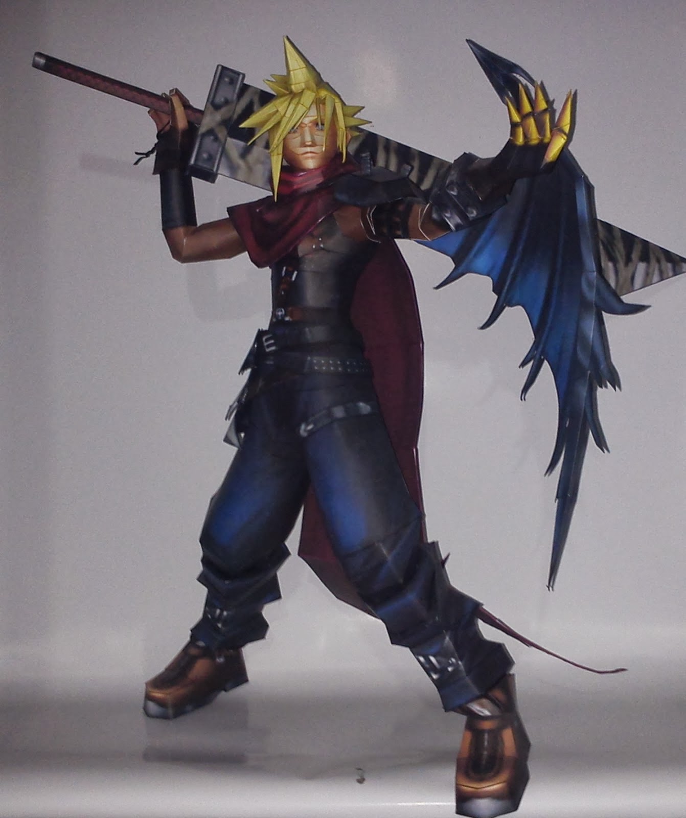 Papercraft Kingdom Hearts Dissidia 012 Cloud Strife KH - Papercraft4u ...