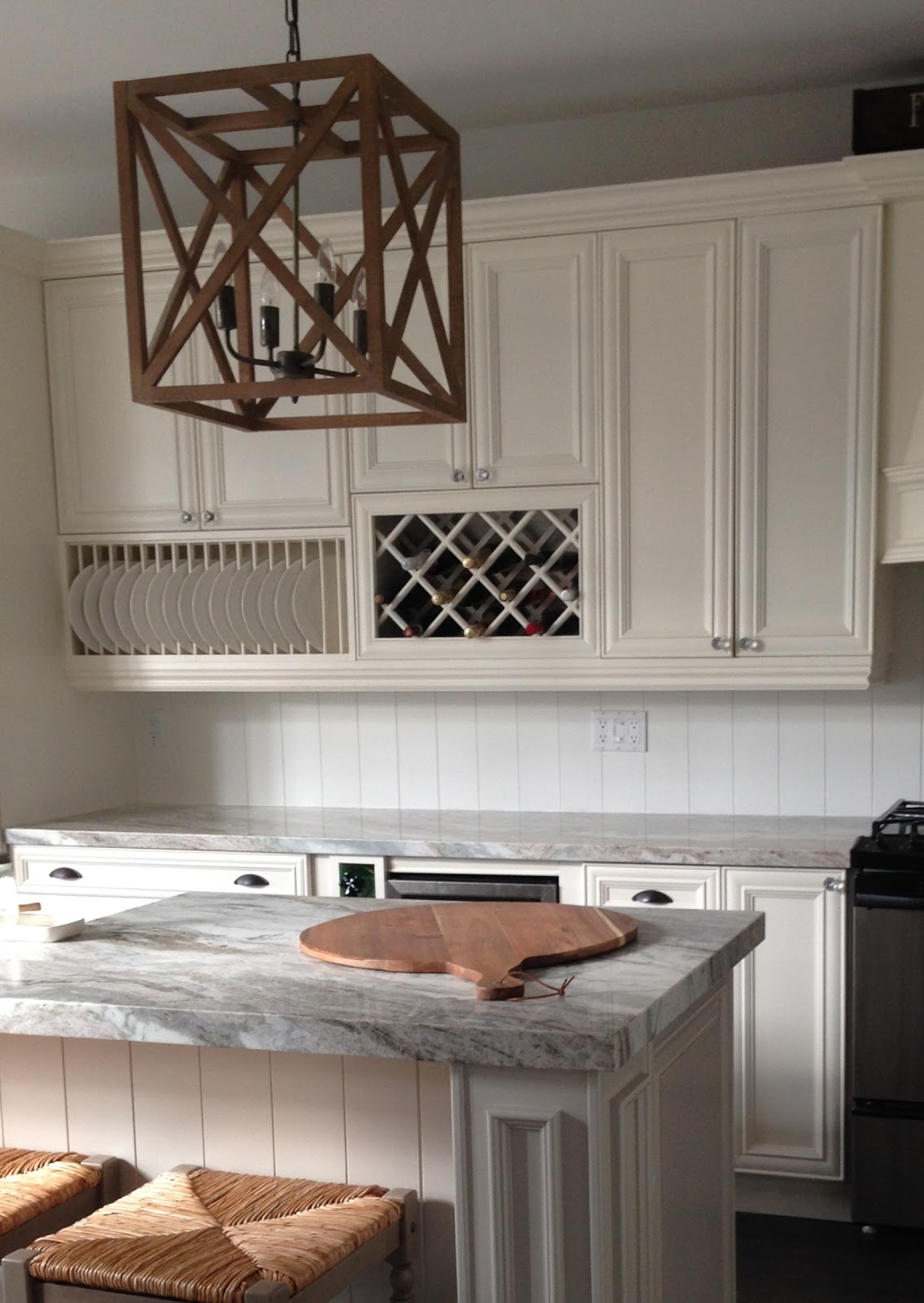 2Perfection Decor: Lighting for 9ft Kitchen Island