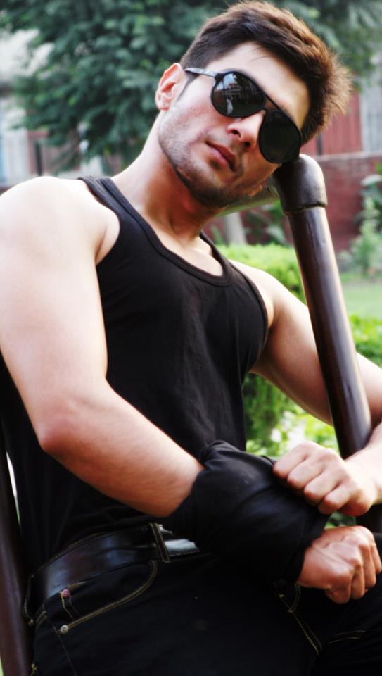 huntceleblog: Shahroz Ishtiaq