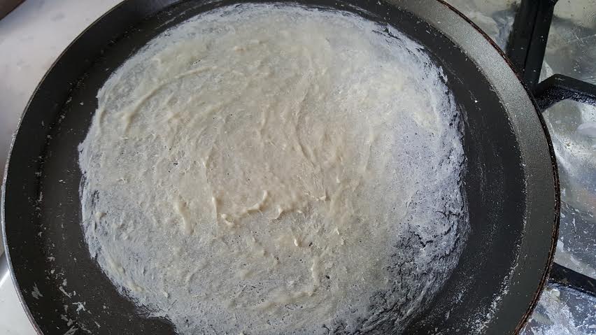 Flavour and Savour - The Food Lovers' blog: Recipe - "Making Popiah Skin"