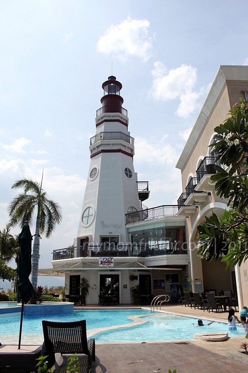 My Mom-Friday: Subic Summer Retreat at Lighthouse Marina Resort