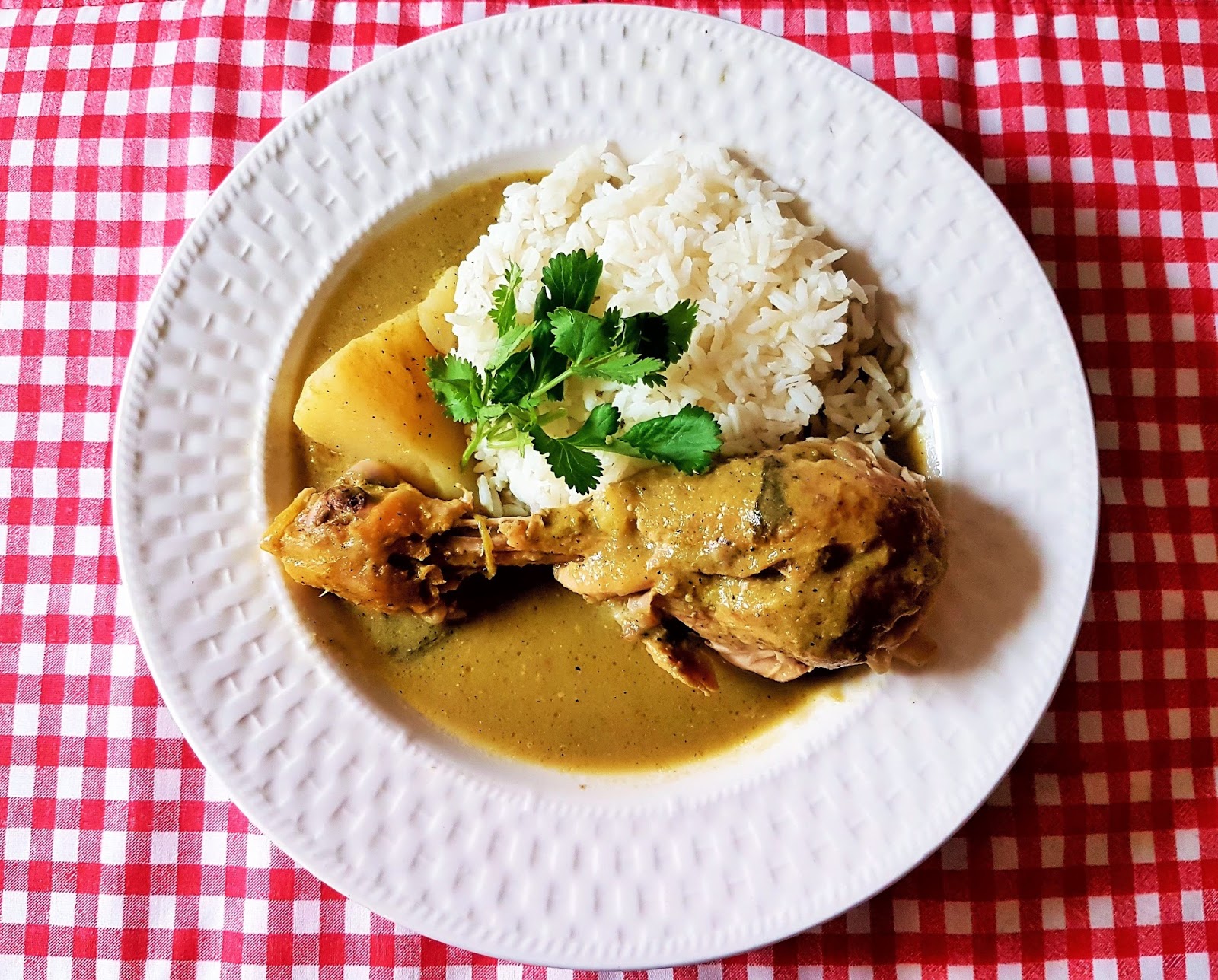 Pollo En Jocón De Guatemala - Recetas Con Sabor Latino