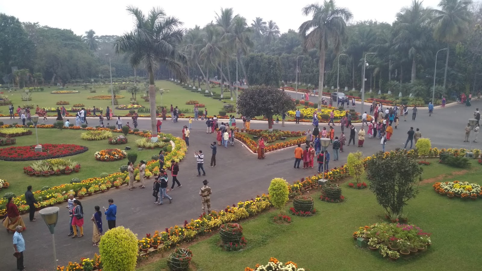 OSS TODAYS: Public visits Secretariat Park